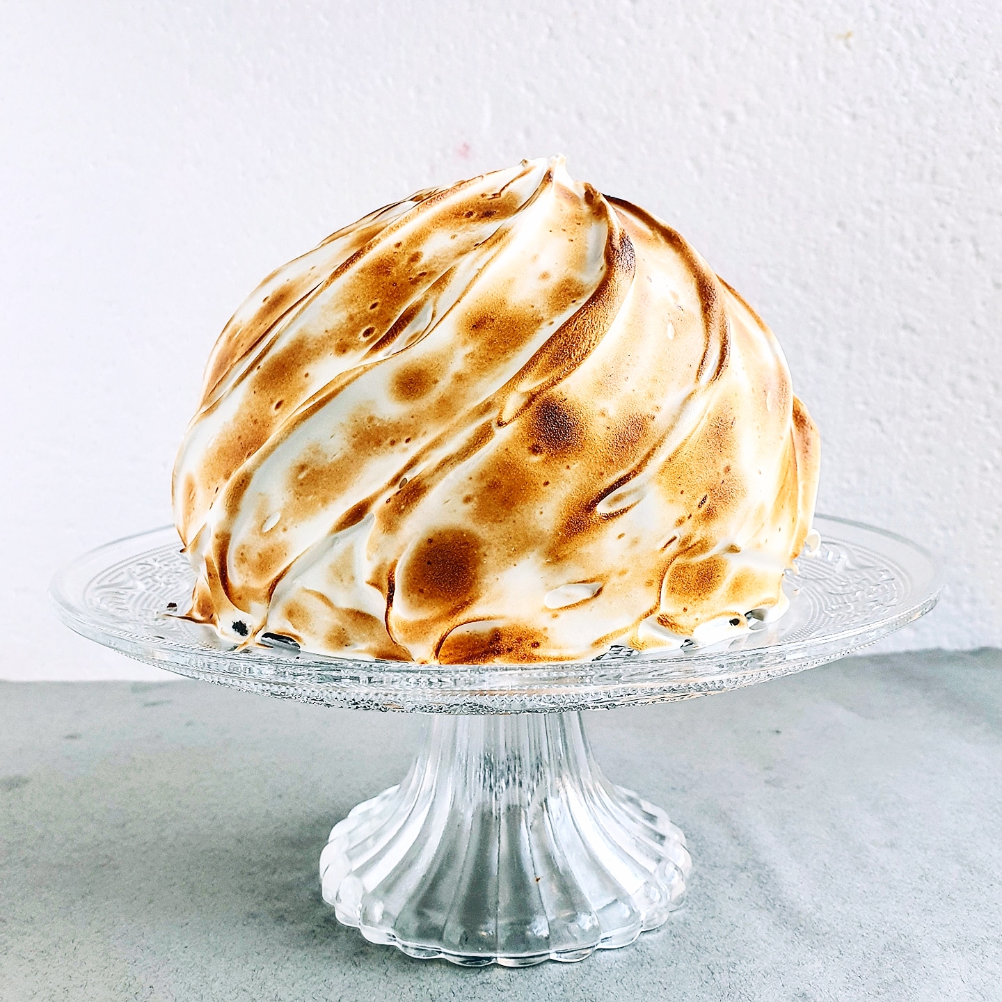 Peppermint Crisp Tart Baked Alaska – The Tocka Blog