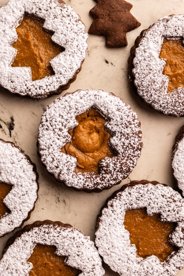 Chocolate Linzer Cookies with Caramel Centres – The Tocka Blog